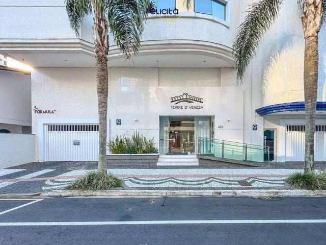 Apartamento para Venda em Balneário Camboriú/SC Centro 3 Quartos