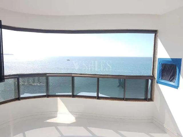 Apartamento para Venda em Balneário Camboriú/SC Centro 3 Quartos