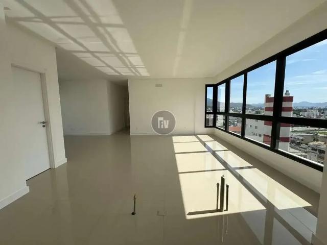 Apartamento para Venda em Balneário Camboriú/SC Centro 3 Quartos