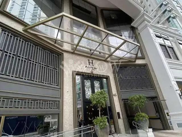 Apartamento para Venda em Balneário Camboriú/SC Centro 3 Quartos