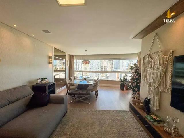 Apartamento para Venda em Balneário Camboriú/SC Centro 3 Quartos