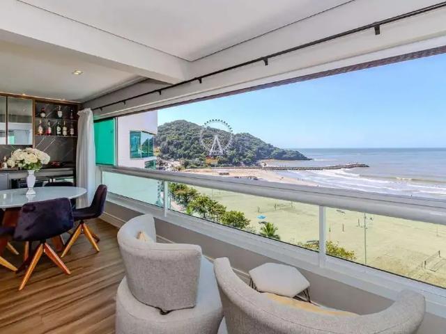 Apartamento para Venda em Balneário Camboriú/SC Centro 3 Quartos