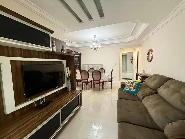 Apartamento para Venda em Balneário Camboriú/SC Centro 3 Quartos