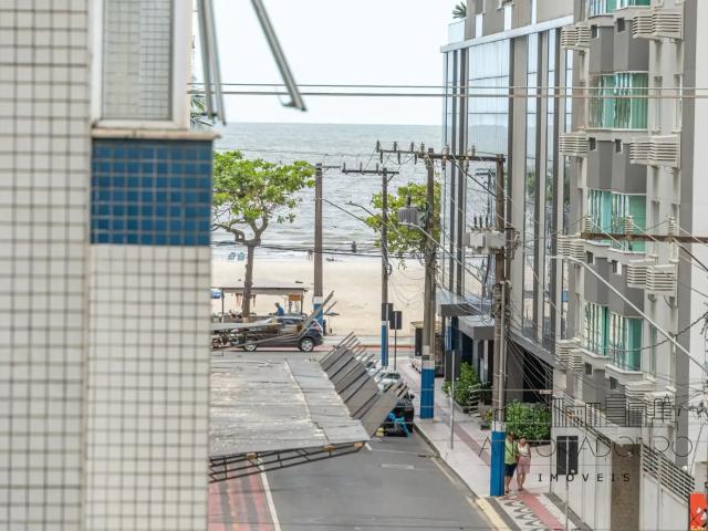 Apartamento para Venda em Balneário Camboriú/SC Centro 3 Quartos