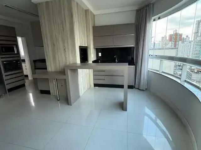 Apartamento para Venda em Balneário Camboriú/SC Centro 3 Quartos