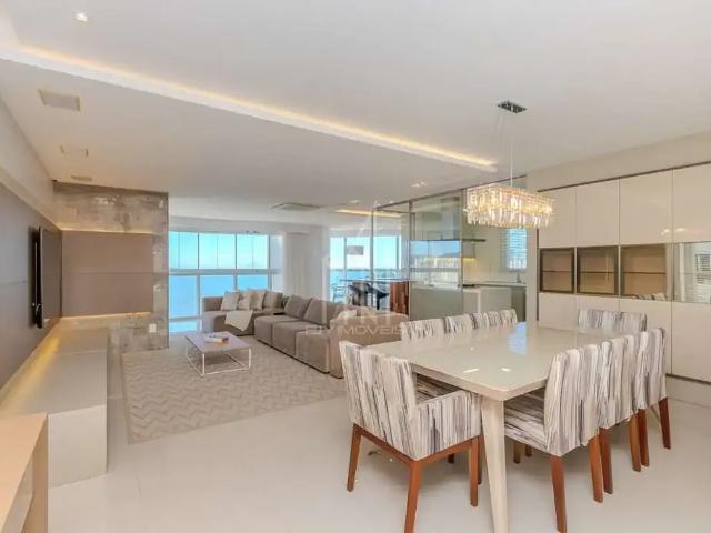 Apartamento para Venda em Balneário Camboriú/SC Centro 3 Quartos