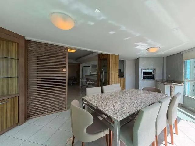 Apartamento para Venda em Balneário Camboriú/SC Centro 3 Quartos