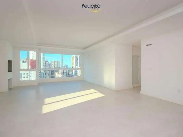 Apartamento para Venda em Balneário Camboriú/SC Centro 3 Quartos