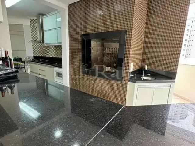 Apartamento para Venda em Balneário Camboriú/SC Centro 3 Quartos