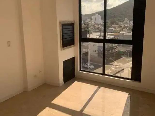 Apartamento para Venda em Balneário Camboriú/SC Centro 3 Quartos