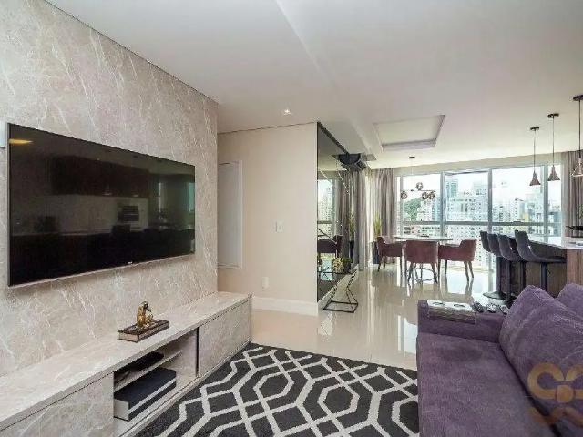 Apartamento para Venda em Balneário Camboriú/SC Centro 3 Quartos