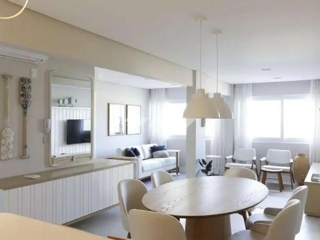 Apartamento para Venda em Balneário Camboriú/SC Centro 3 Quartos