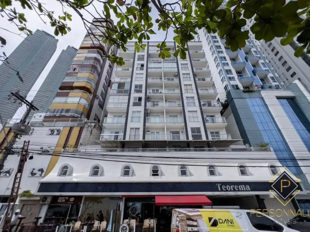 Apartamento para Venda em Balneário Camboriú/SC Centro 3 Quartos
