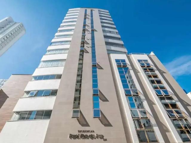 Apartamento para Venda em Balneário Camboriú/SC Centro 3 Quartos