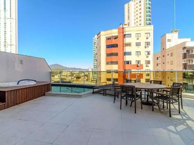 Apartamento para Venda em Balneário Camboriú/SC Centro 3 Quartos