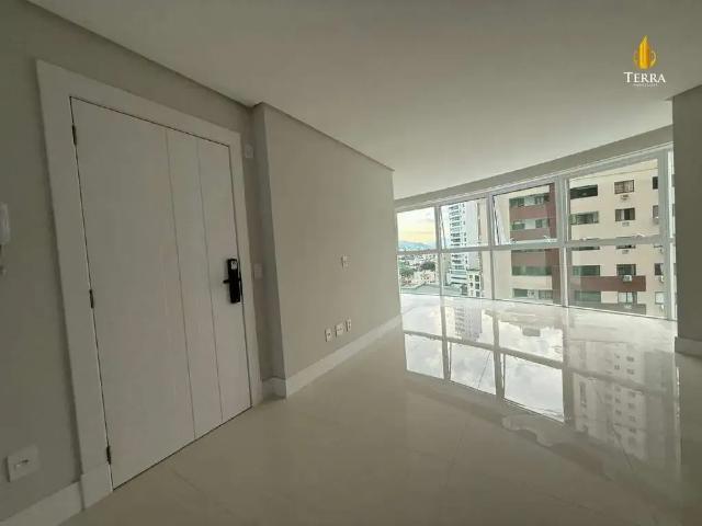 Apartamento para Venda em Balneário Camboriú/SC Centro 3 Quartos