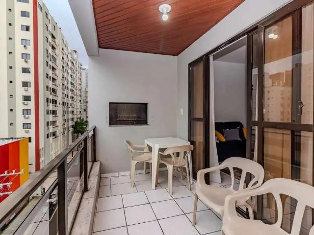 Apartamento para Venda em Balneário Camboriú/SC Centro 3 Quartos