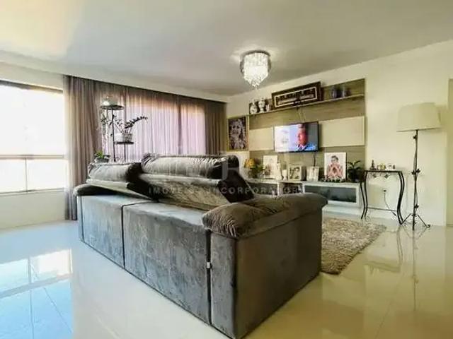 Apartamento para Venda em Balneário Camboriú/SC Centro 3 Quartos