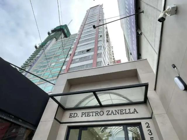 Apartamento para Venda em Balneário Camboriú/SC Centro 3 Quartos