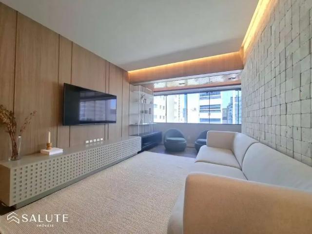 Apartamento para Venda em Balneário Camboriú/SC Centro 3 Quartos