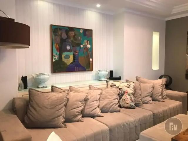 Apartamento para Venda em Balneário Camboriú/SC Centro 3 Quartos