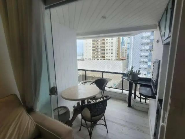 Apartamento para Venda em Balneário Camboriú/SC Centro 3 Quartos