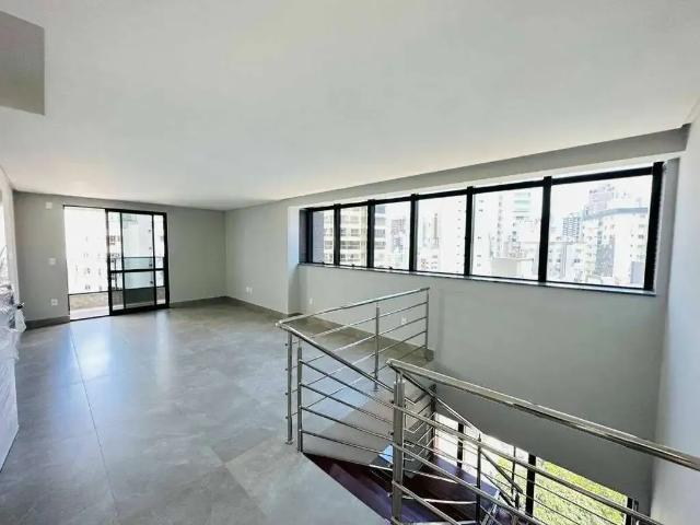 Apartamento para Venda em Balneário Camboriú/SC Centro 3 Quartos