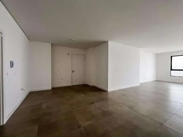 Apartamento para Venda em Balneário Camboriú/SC Centro 3 Quartos