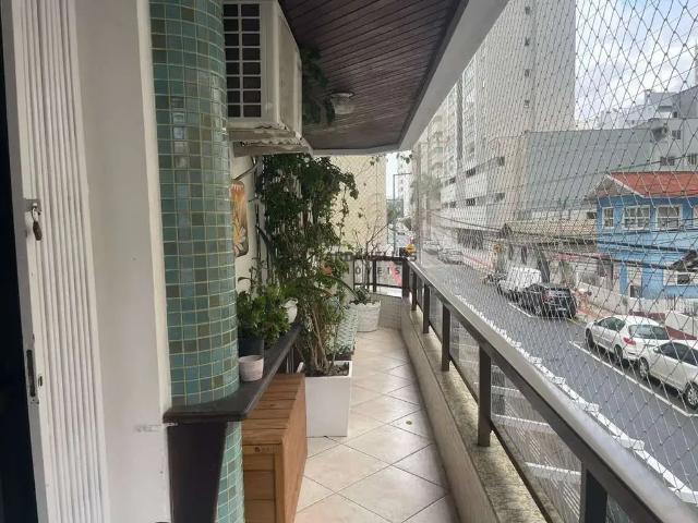 Apartamento para Venda em Balneário Camboriú/SC Centro 3 Quartos