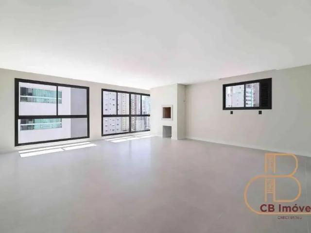 Apartamento para Venda em Balneário Camboriú/SC Centro 3 Quartos