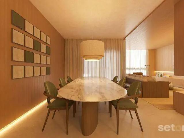 Apartamento para Venda em Balneário Camboriú/SC Centro 3 Quartos
