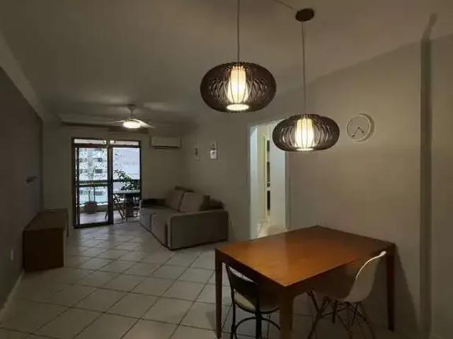Apartamento para Venda em Balneário Camboriú/SC Centro 3 Quartos