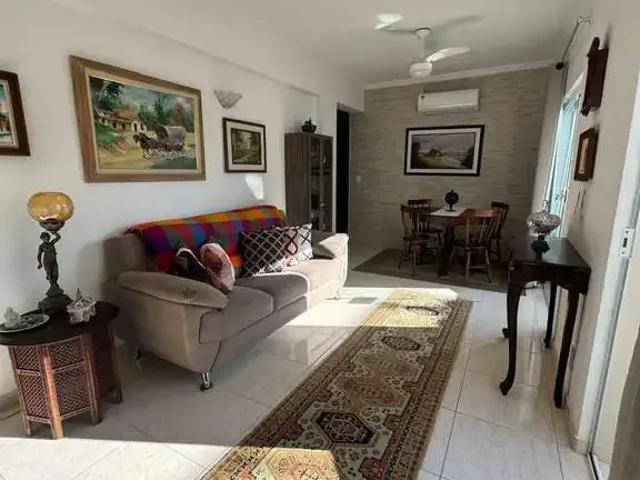 Apartamento para Venda em Balneário Camboriú/SC Centro 3 Quartos