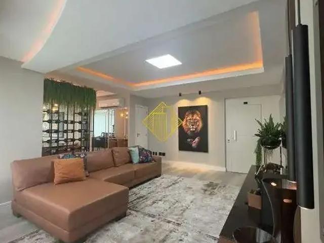 Apartamento para Venda em Balneário Camboriú/SC Centro 3 Quartos