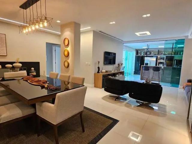 Apartamento para Venda em Balneário Camboriú/SC Centro 3 Quartos