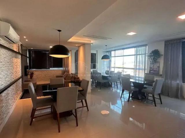 Apartamento para Venda em Balneário Camboriú/SC Centro 3 Quartos