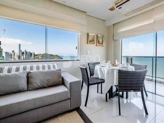 Apartamento para Venda em Balneário Camboriú/SC Centro 3 Quartos