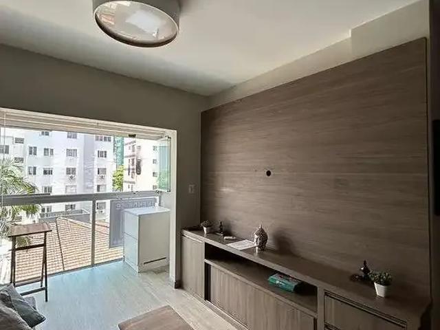 Apartamento para Venda em Balneário Camboriú/SC Centro 3 Quartos
