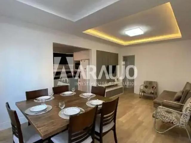 Apartamento para Venda em Balneário Camboriú/SC Centro 3 Quartos