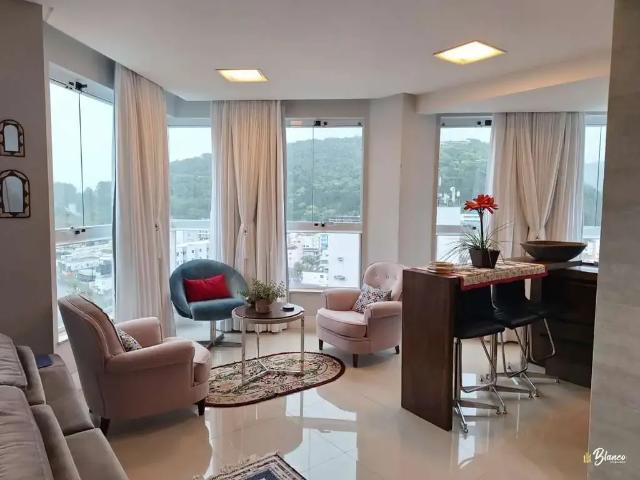 Apartamento para Venda em Balneário Camboriú/SC Centro 3 Quartos