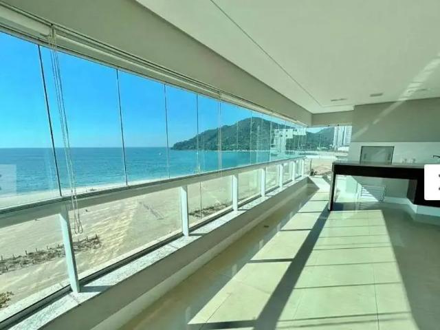 Apartamento para Venda em Balneário Camboriú/SC Centro 3 Quartos