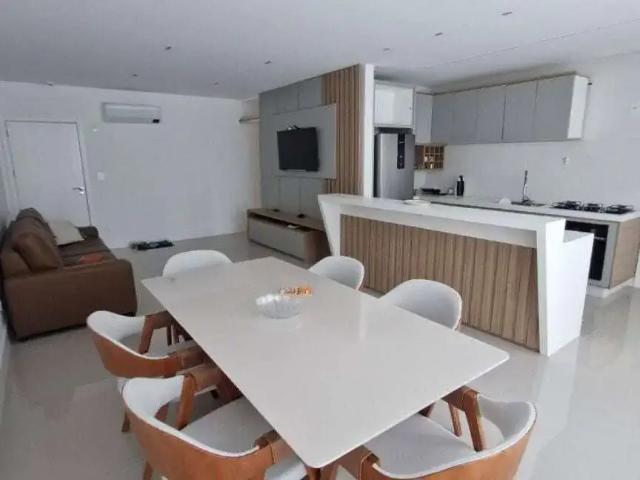 Apartamento para Venda em Balneário Camboriú/SC Centro 3 Quartos