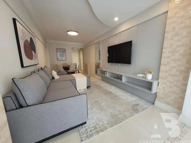 Apartamento para Venda em Balneário Camboriú/SC Centro 3 Quartos