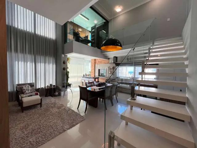 Apartamento para Venda em Balneário Camboriú/SC Centro 3 Quartos