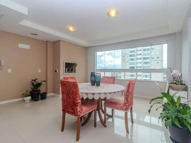Apartamento para Venda em Balneário Camboriú/SC Centro 3 Quartos