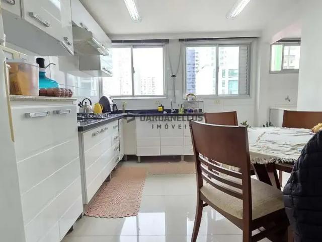 Apartamento para Venda em Balneário Camboriú/SC Centro 3 Quartos