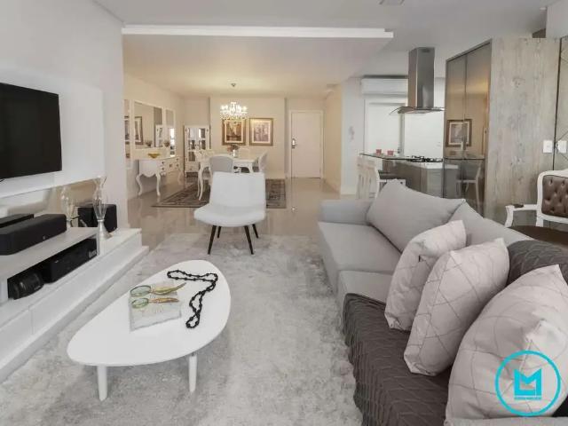 Apartamento para Venda em Balneário Camboriú/SC Centro 3 Quartos