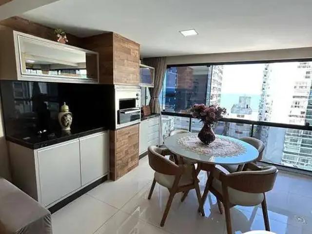 Apartamento para Venda em Balneário Camboriú/SC Centro 3 Quartos