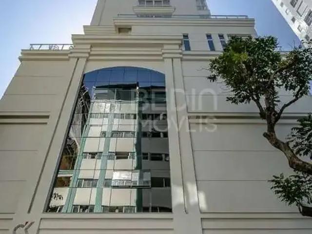 Apartamento para Venda em Balneário Camboriú/SC Centro 3 Quartos