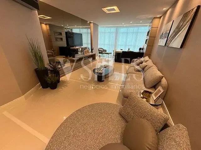 Apartamento para Venda em Balneário Camboriú/SC Centro 3 Quartos